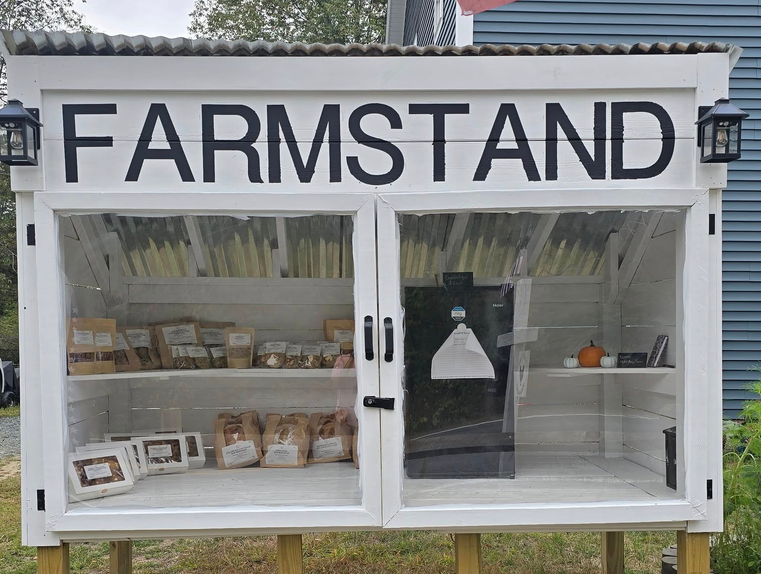 mill village farm stand - Lake Sunapee Living